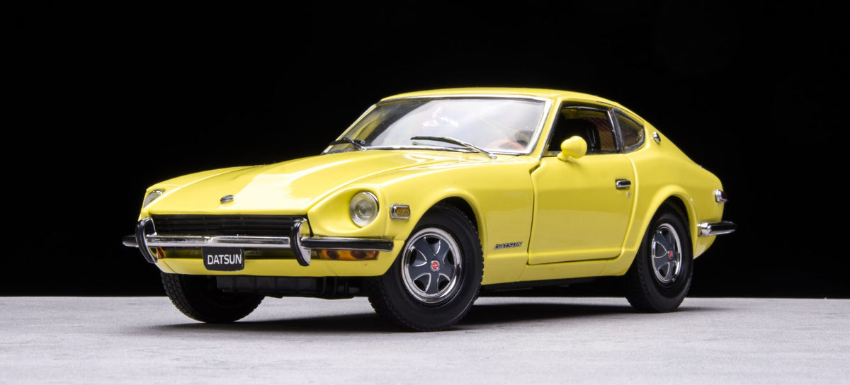 1972 Datsun 240z (Yellow) 1:18 Diecast – Fast Lane Classic Cars